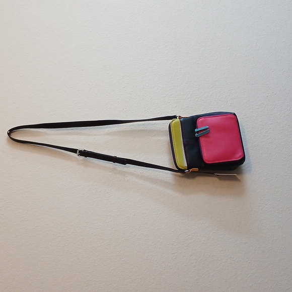 Ili New York | Bags | Ili New York Leather Multi Color Rfid Cross Body ...